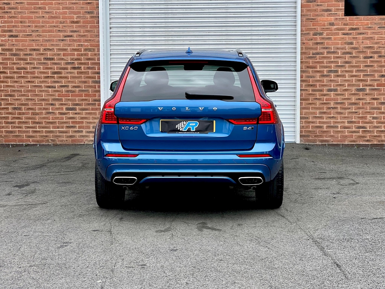 Used 2020 Volvo XC60 B4 MHEV R-Design Pro For Sale (U1611) | Rev It Up UK