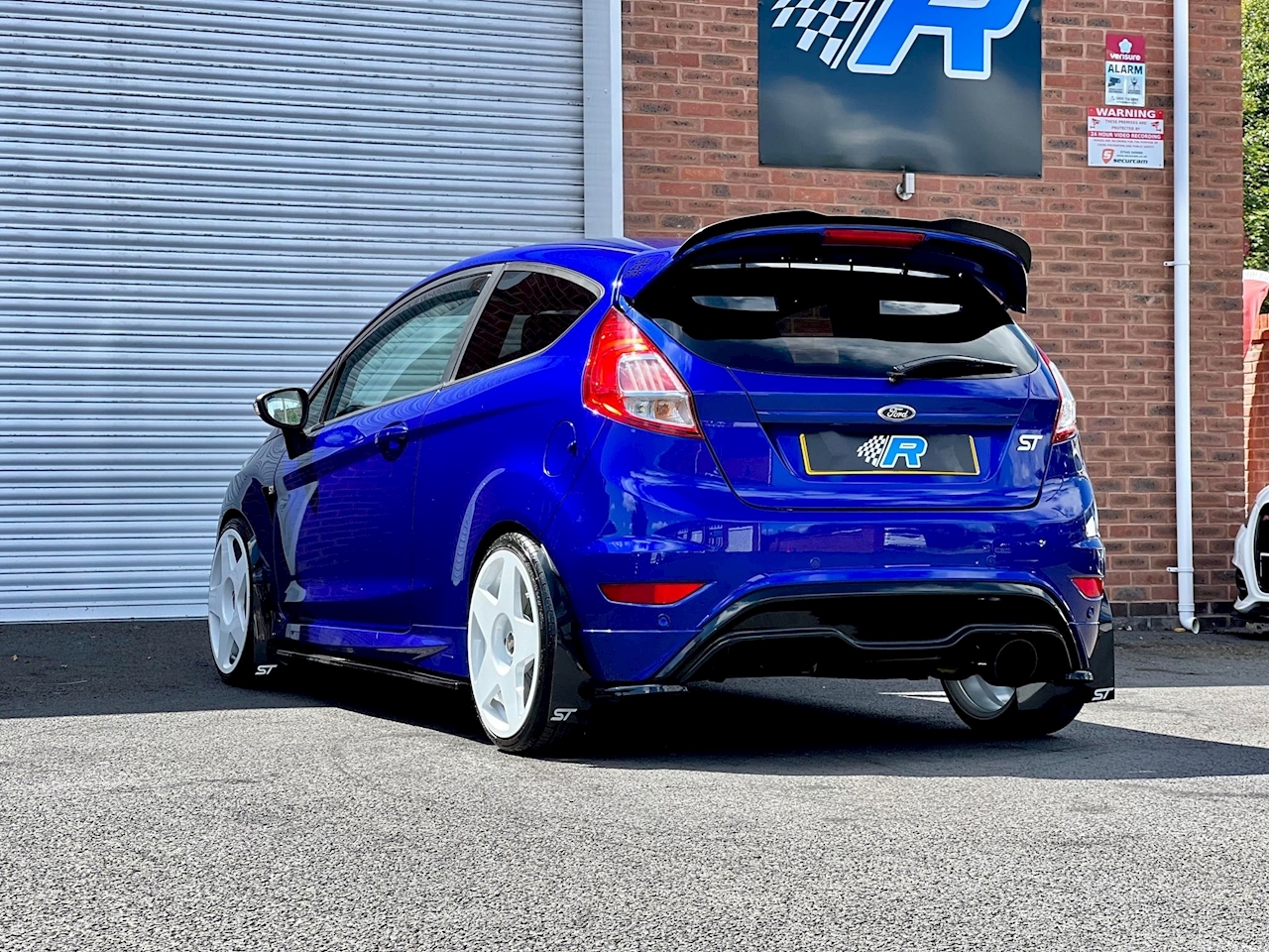 Used 2014 Ford Fiesta T EcoBoost ST-2 For Sale (U1680) | Rev It Up UK