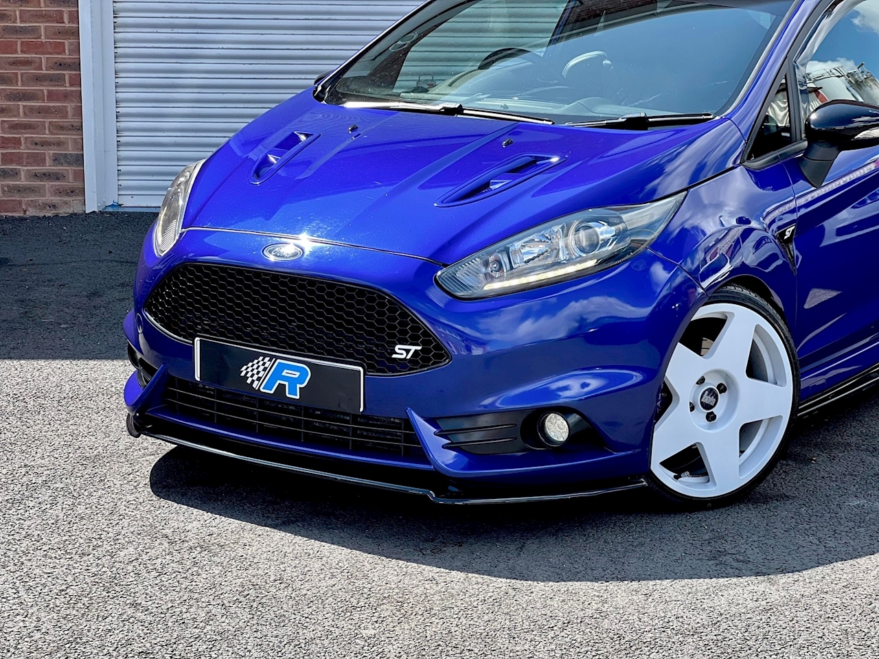 Used 2014 Ford Fiesta T EcoBoost ST-2 For Sale (U1680) | Rev It Up UK