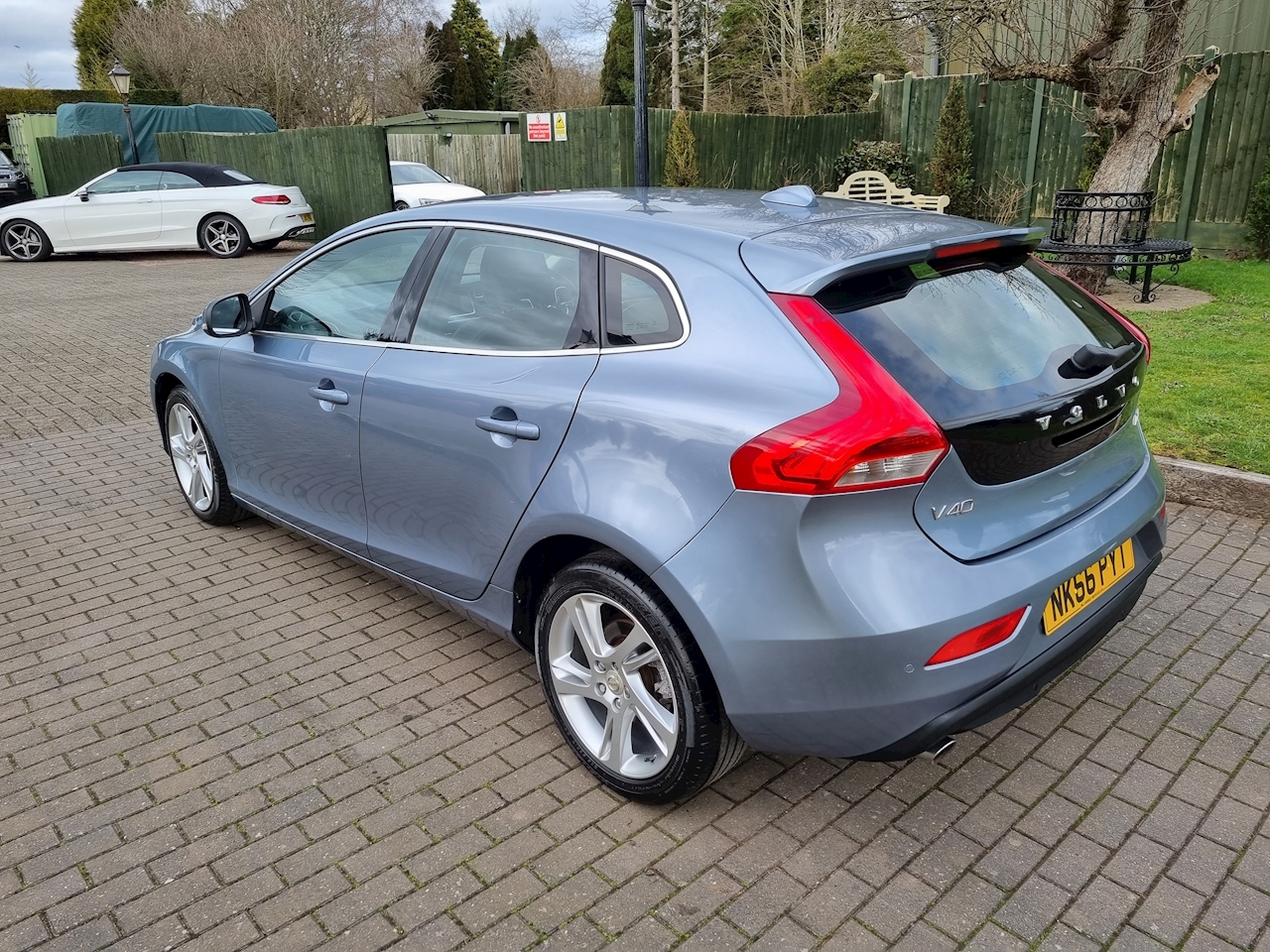 Volvo V40 Used Cars
