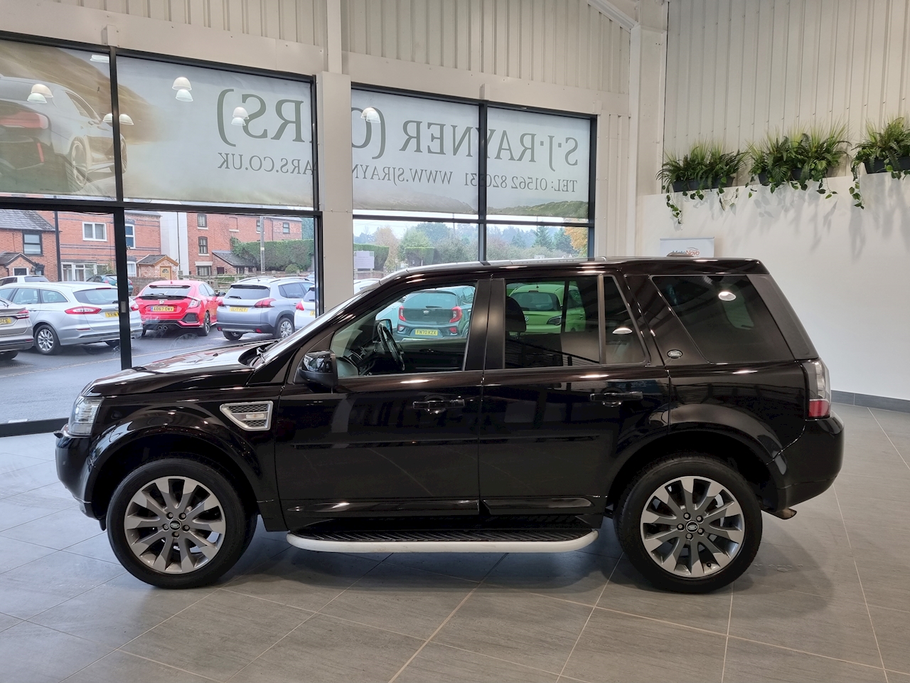 Used 2013 Land Rover Freelander 2 SD4 HSE Lux For Sale in ...