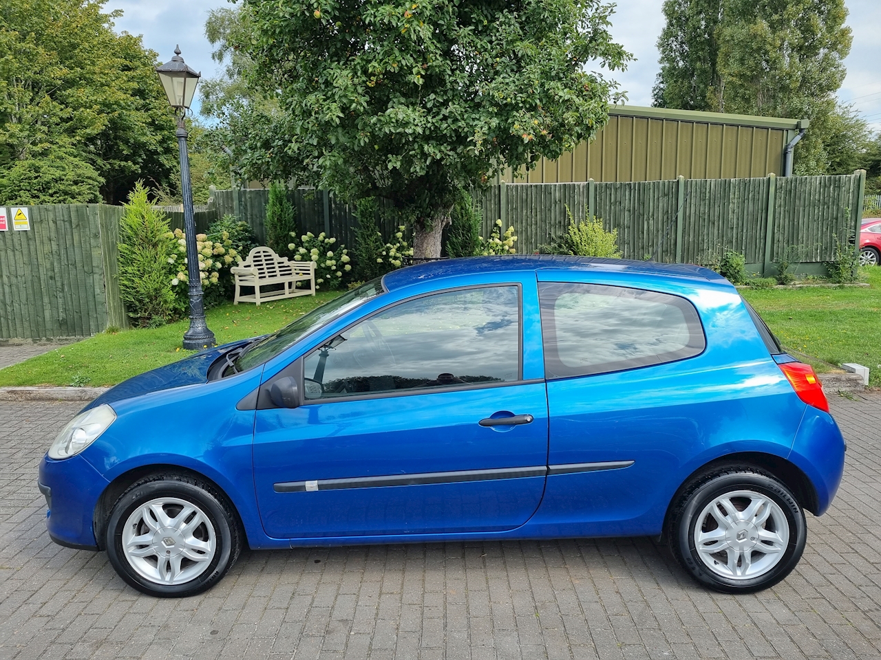 Used 2005 Renault Clio Extreme For Sale in Worcestershire (U10805) | S ...