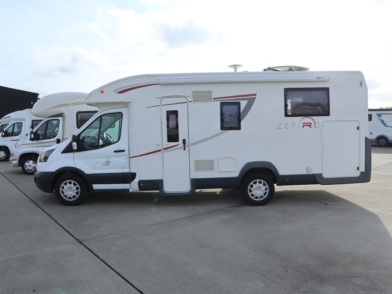 Used Ford RollerTeam 2018 Zefiro 696 For Sale in Essex (U1620 ...