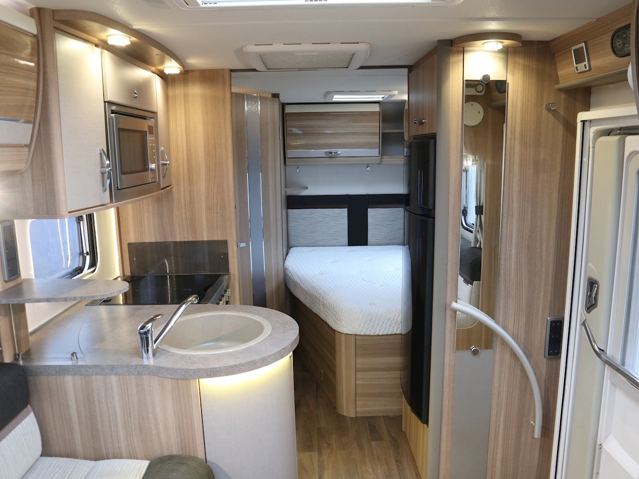 Used Swift Bessacarr 2015 562 For Sale in Essex (U1742) | Cranham ...