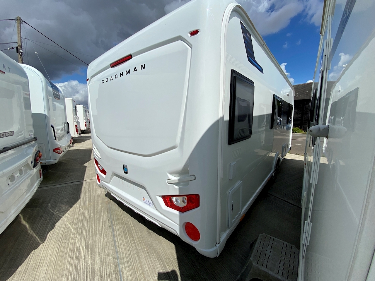 Used Coachman VIP 2019 520 For Sale in Essex (U1885) | Cranham ...