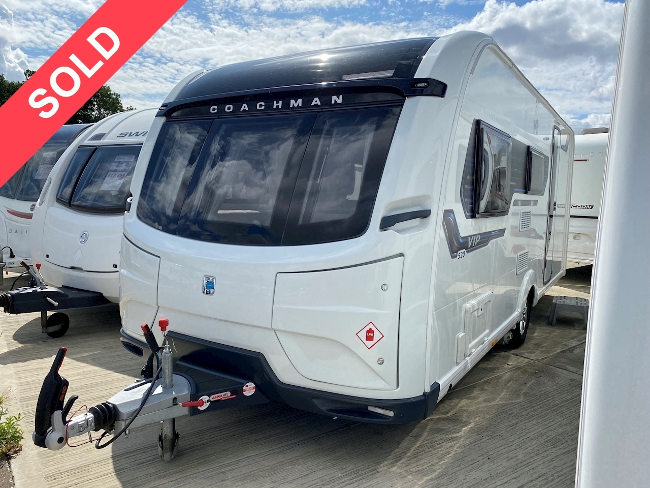 Used Coachman VIP 2019 520 For Sale in Essex (U1885) | Cranham ...