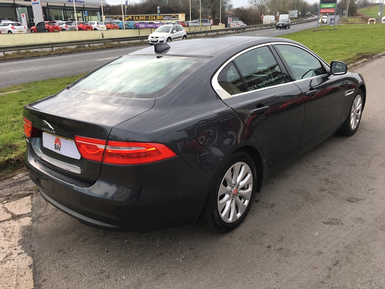 Used 2016 Jaguar 2.0d Prestige Saloon 4dr Diesel Manual Euro 6 (s/s ...