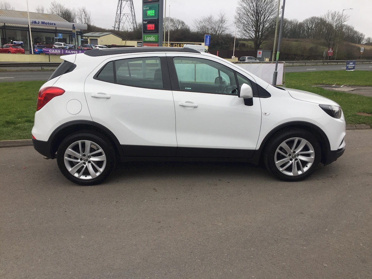 Used 2016 Vauxhall 1.6i Active SUV 5dr Petrol Manual Euro 6 (s/s) (115 ...
