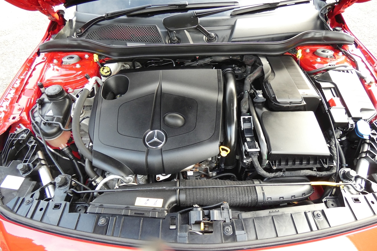 Used 2015 Mercedes-Benz GLA Class GLA220d AMG Line For Sale (U1040 ...