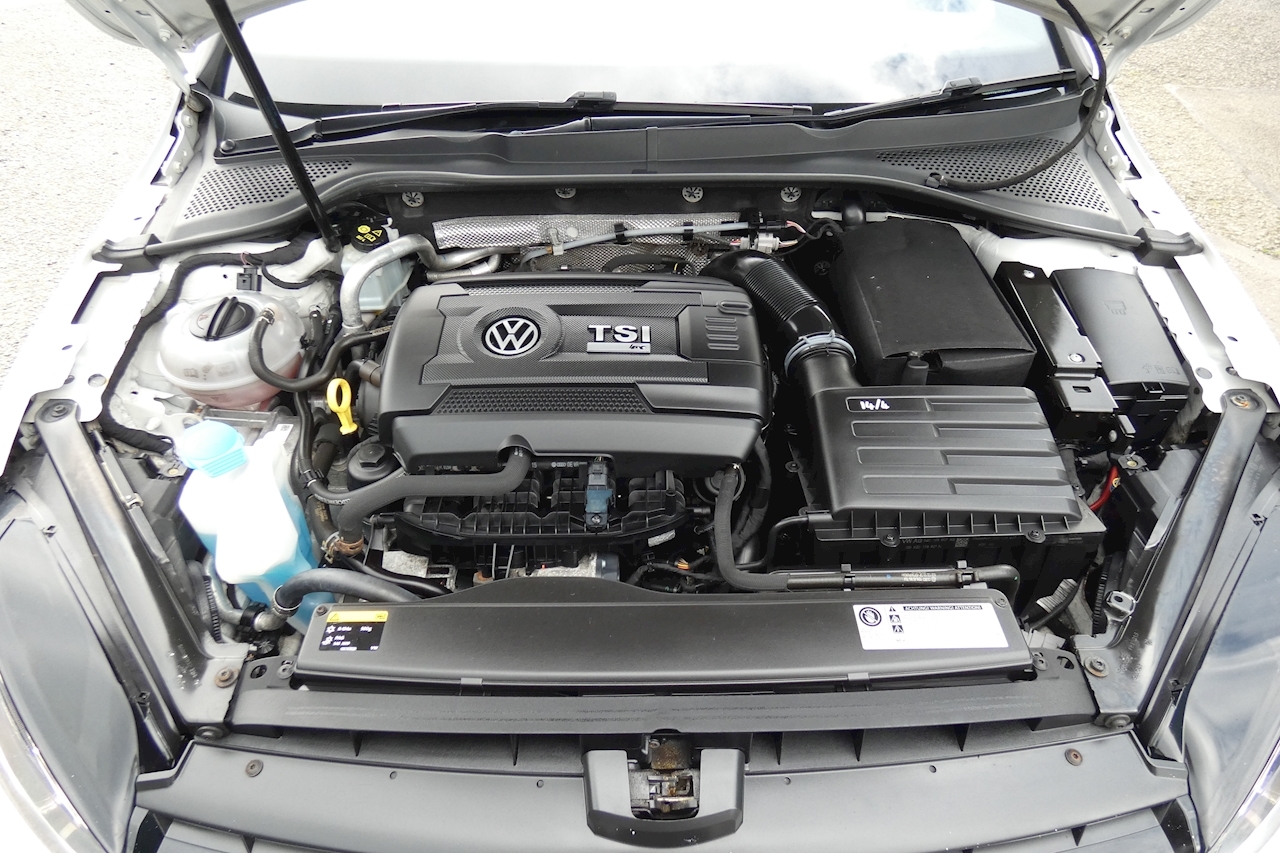 Used 2015 Volkswagen Golf TSI BlueMotion Tech R For Sale in ...