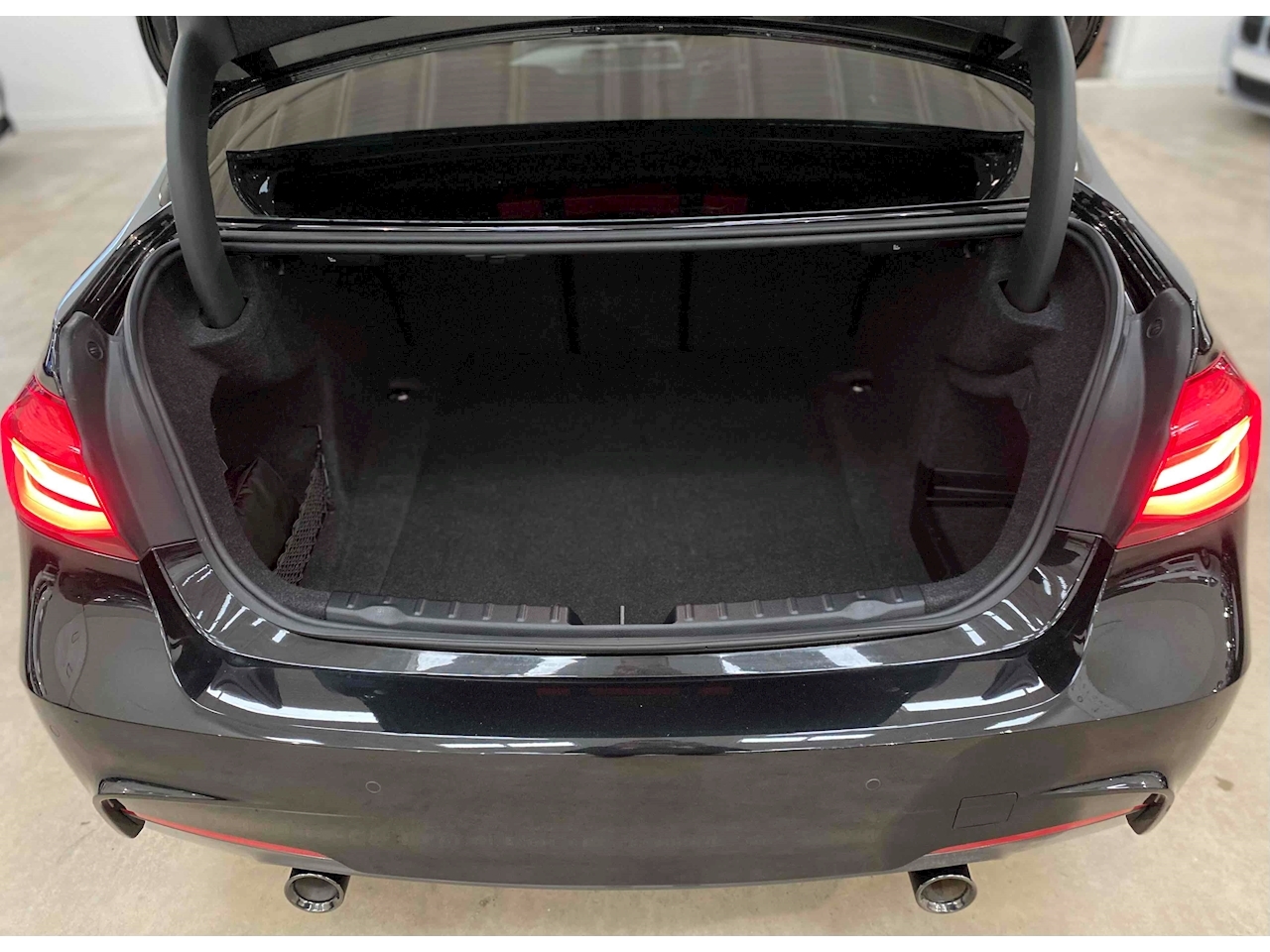 Used 2018 BMW 3.0 340i M Sport Shadow Edition Saloon 4dr Petrol Auto ...