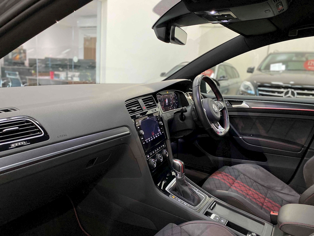 Used 2019 Volkswagen Golf TSI GTI TCR For Sale in West Sussex (U1030 ...