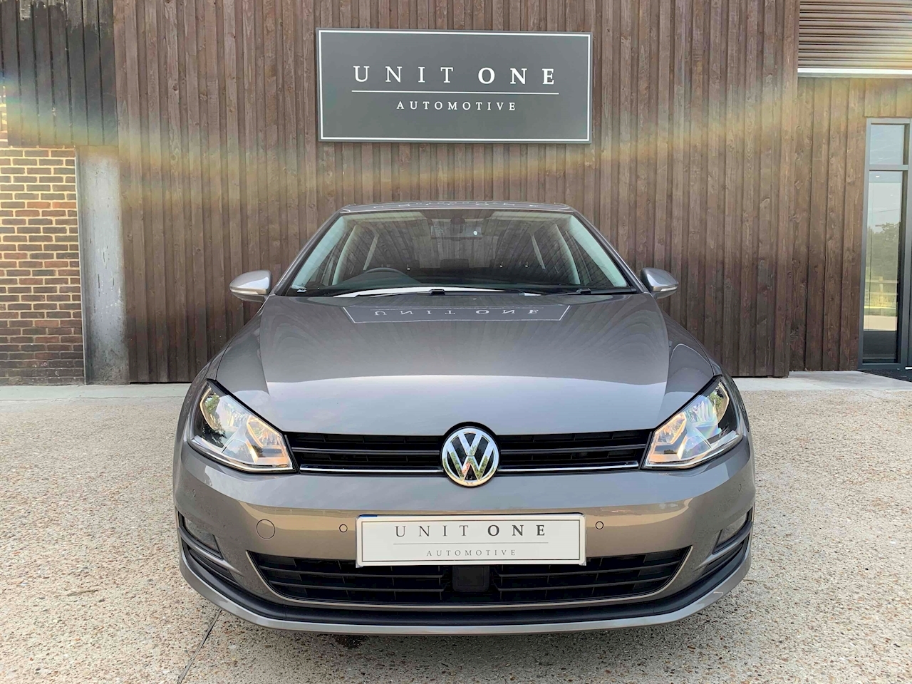 Used 2015 Volkswagen Golf Match Tdi Bluemotion Technology For Sale in ...