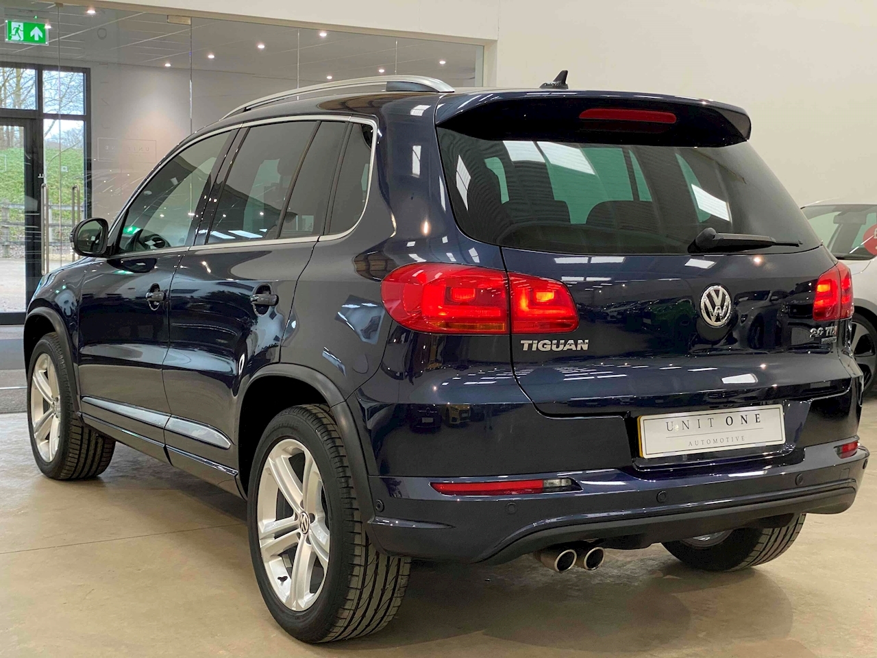 Used 2015 Volkswagen Tiguan TDI BlueMotion Tech R-Line For Sale in West ...