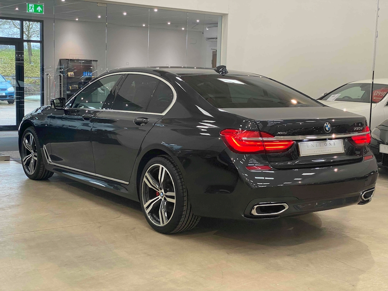 Used 2016 BMW 7 Series 730d M Sport For Sale in West Sussex (U1318 ...