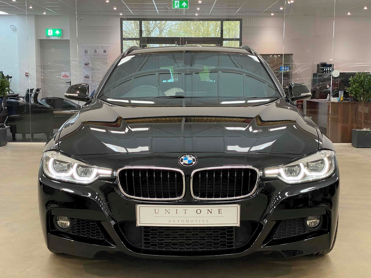 Used 2016 BMW 3 Series 335d M Sport For Sale in West Sussex (U1359 ...