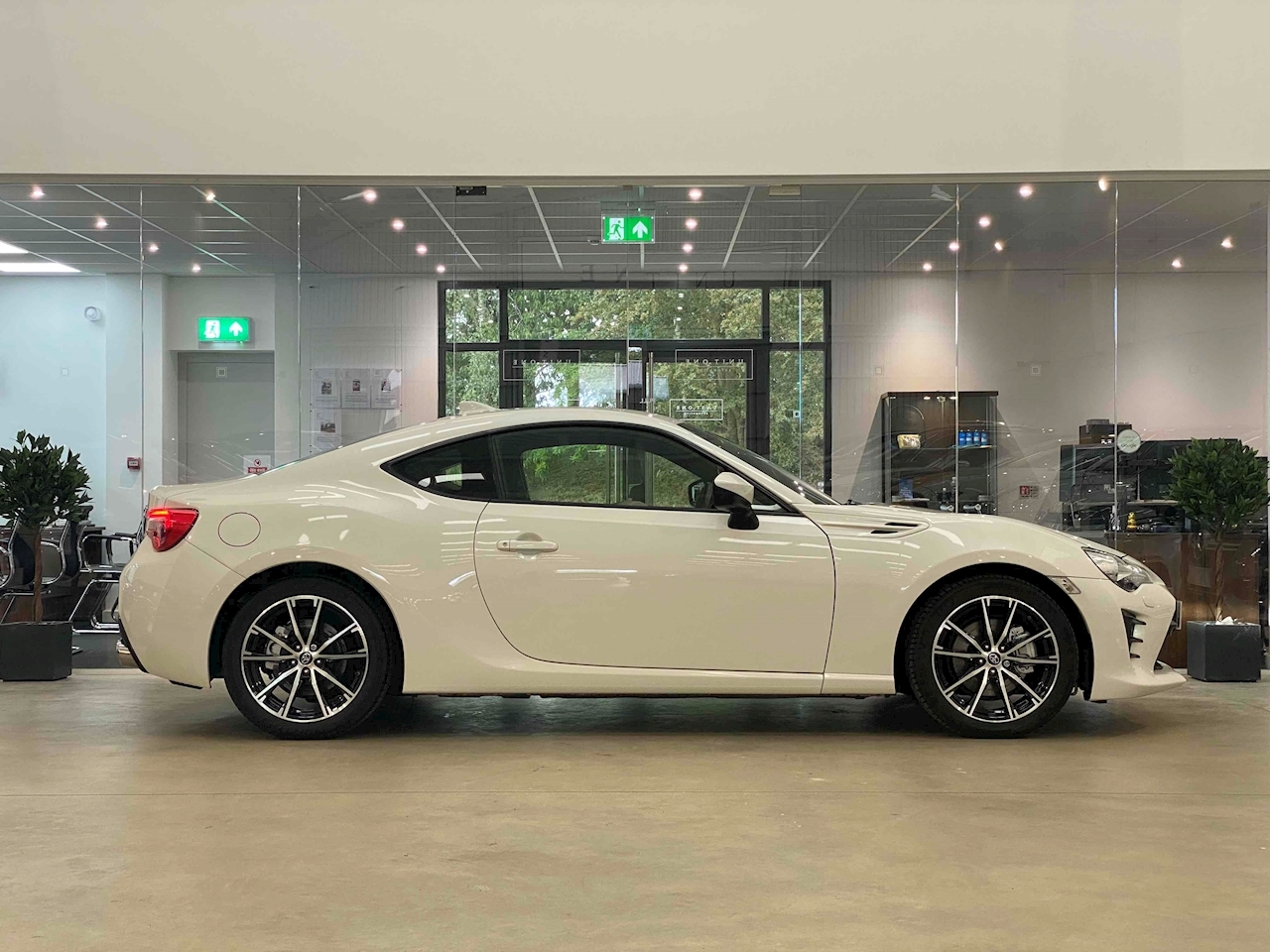 Used 2017 Toyota GT86 Boxer D-4S For Sale in West Sussex (U1642) | Unit ...