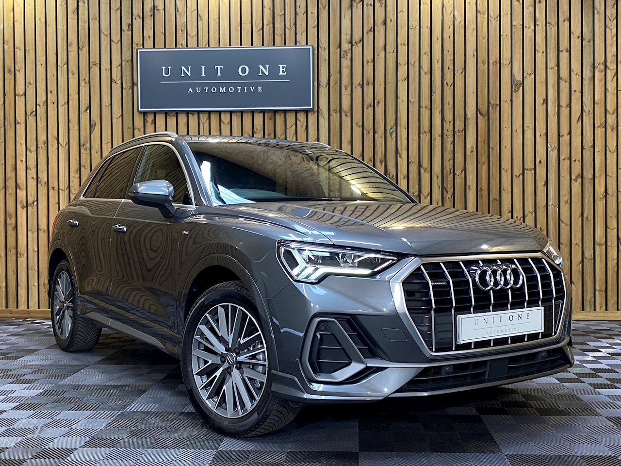 Used 2019 Audi Q3 TFSI S line For Sale in West Sussex U1878 Unit One Automotive Ltd