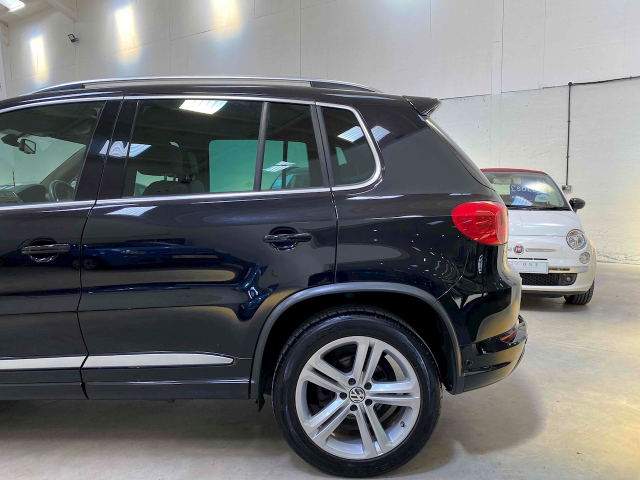 Used 2014 Volkswagen Tiguan R Line Tdi Bluemotion Tech 4Motion Dsg For ...