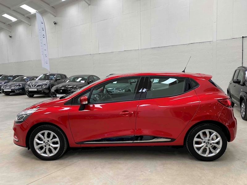 Used 2017 Renault Clio Dynamique Nav Dci Hatchback 1.5 Automatic Diesel ...