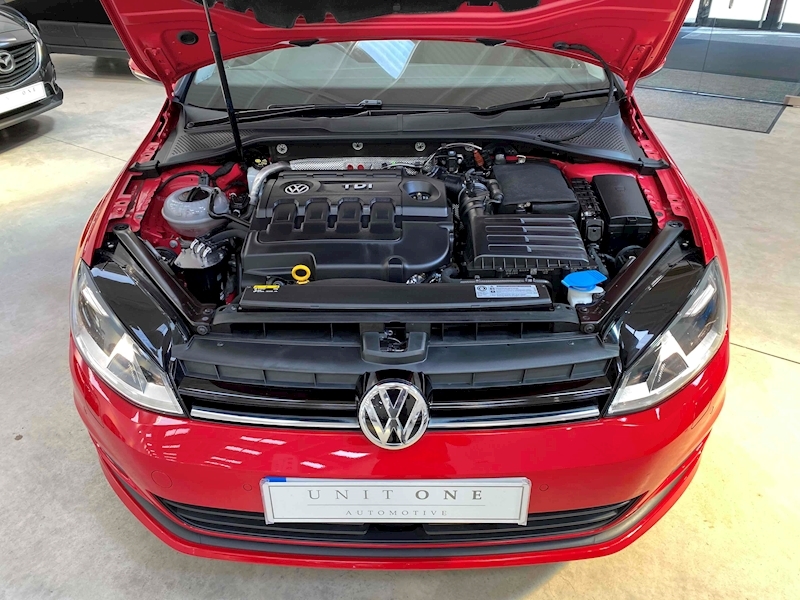 Used 2016 Volkswagen Golf Match Edition Tdi Bmt Dsg Hatchback 2.0 Semi ...