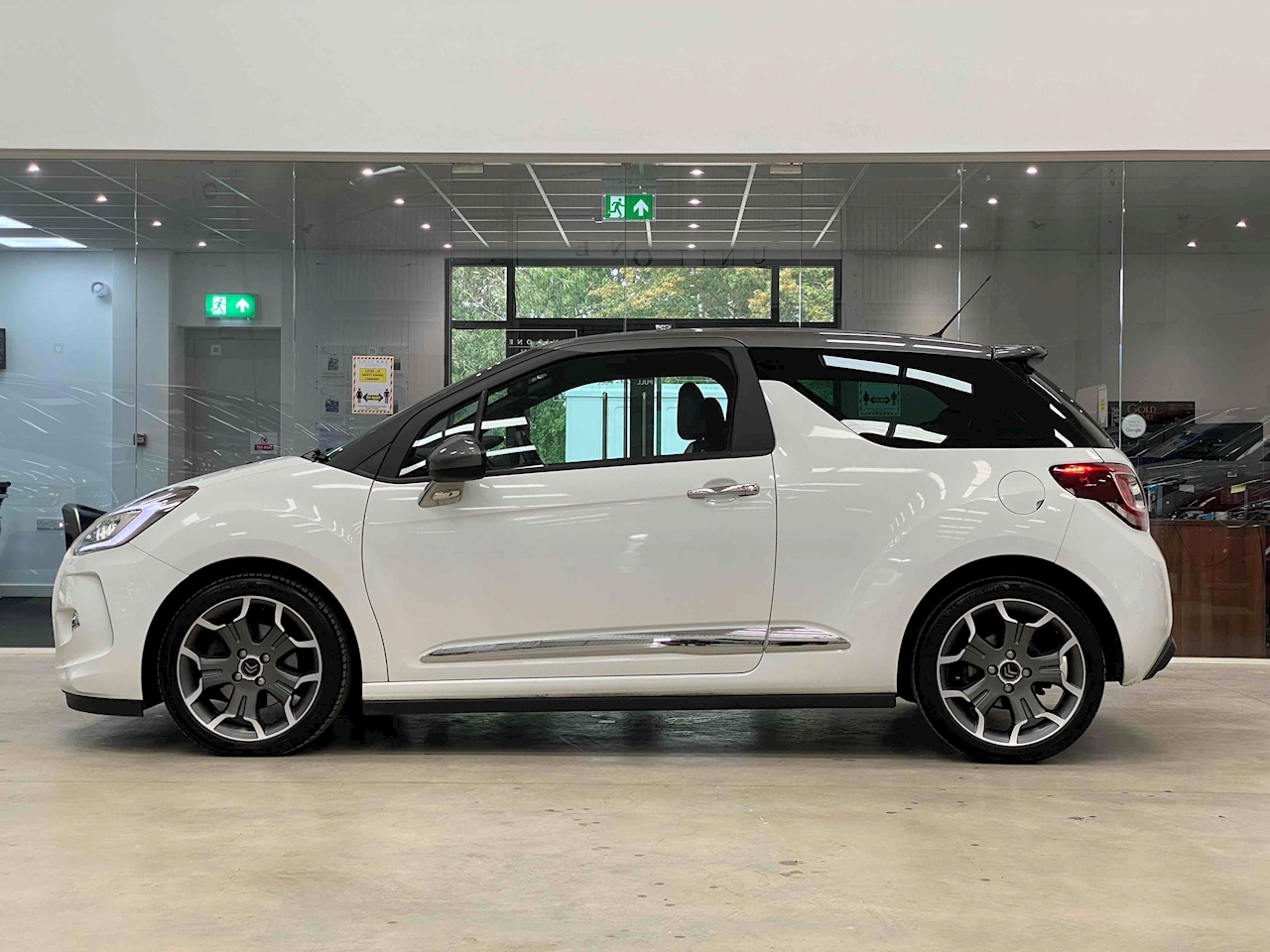 Used 2015 Citroen Ds3 Dsport Thp Ds3 Dsport Thp S/S For Sale in West ...