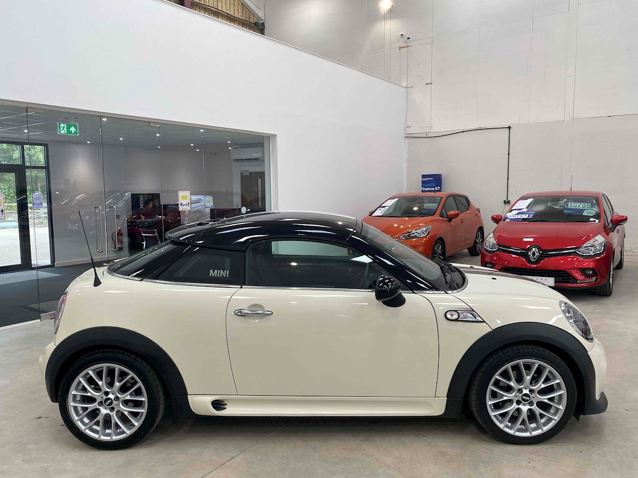 Used 2015 MINI Coupe Cooper S Coupe For Sale in West Sussex (U246 ...