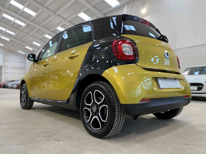 Used 2017 Smart Forfour Prime Premium T 0.9 5dr Hatchback Manual Petrol ...
