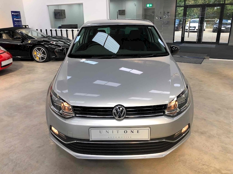 Used 2015 Volkswagen Polo Se Design Tsi Hatchback 1.2 Manual Petrol For ...