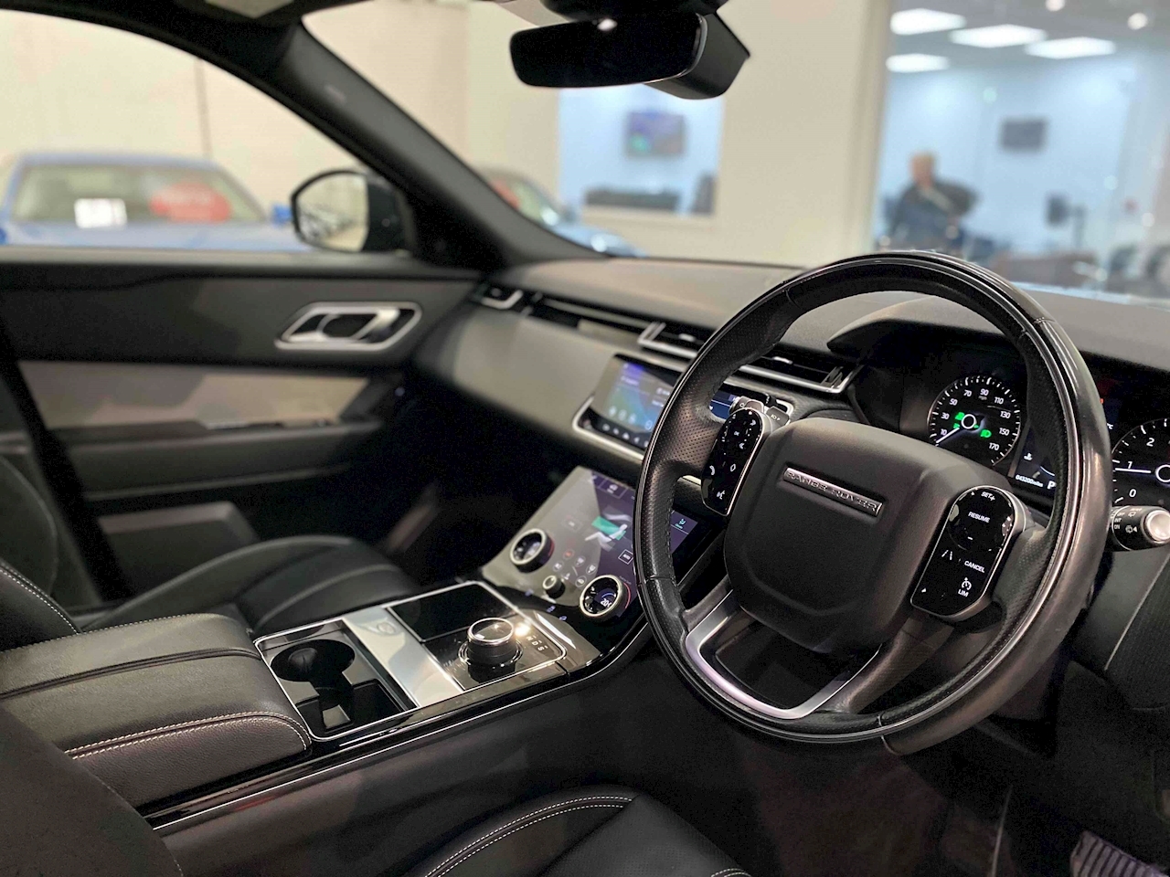 Used 2018 Land Rover Range Rover Velar D180 R-Dynamic S For Sale in ...