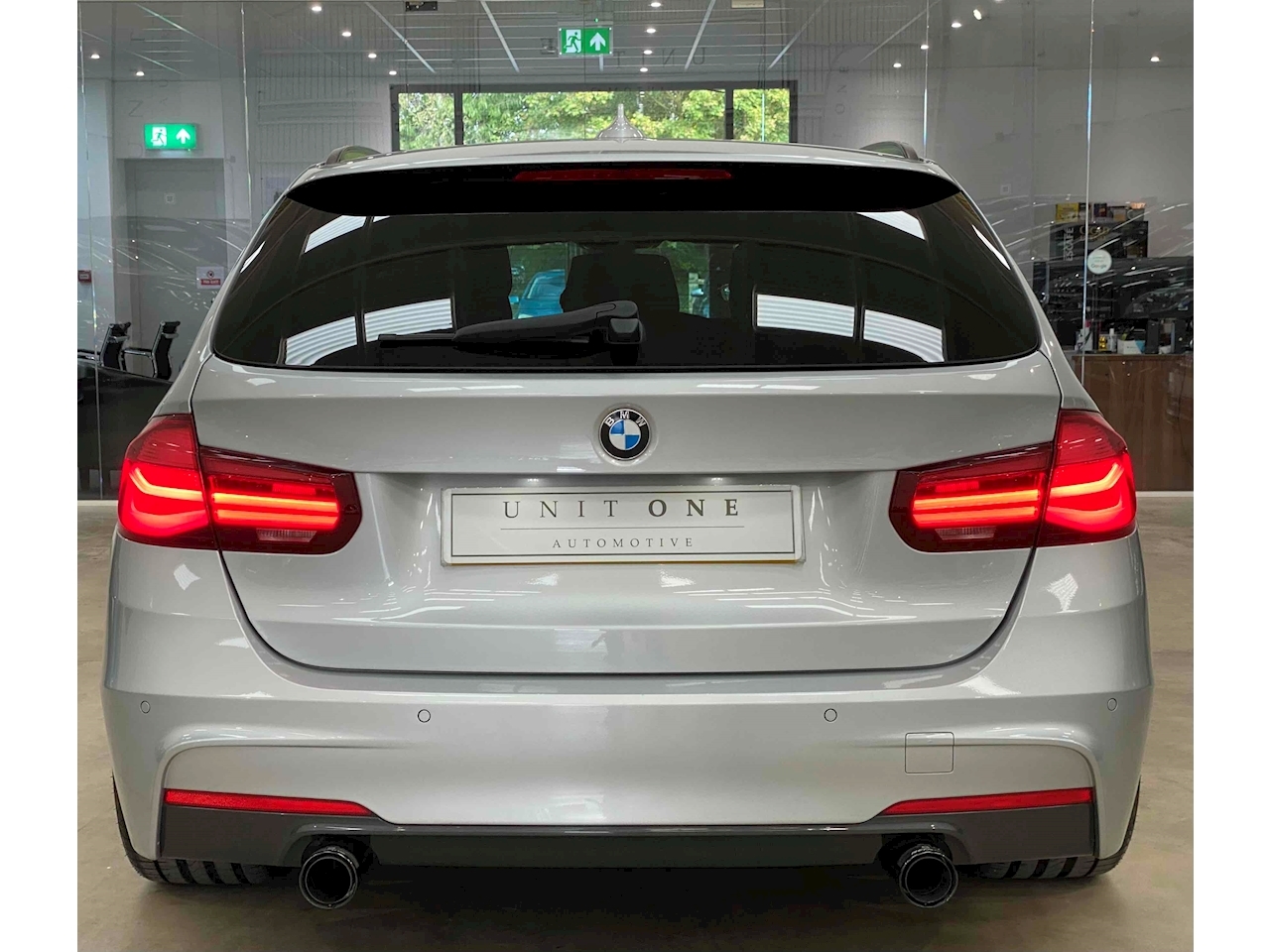 Used 2019 BMW 3.0 340i M Sport Shadow Edition Touring 5dr Petrol Auto ...