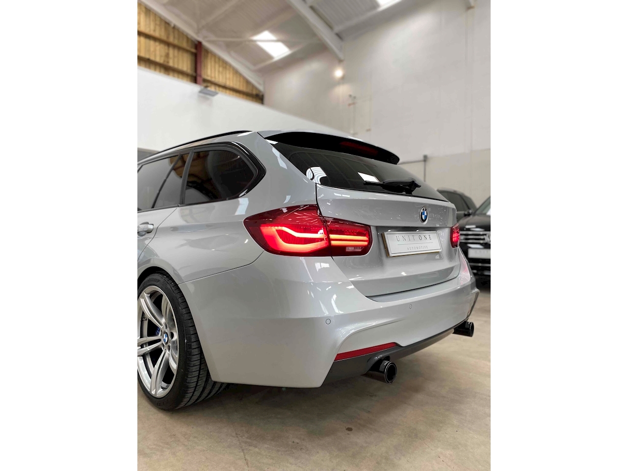 Used 2019 BMW 3.0 340i M Sport Shadow Edition Touring 5dr Petrol Auto ...
