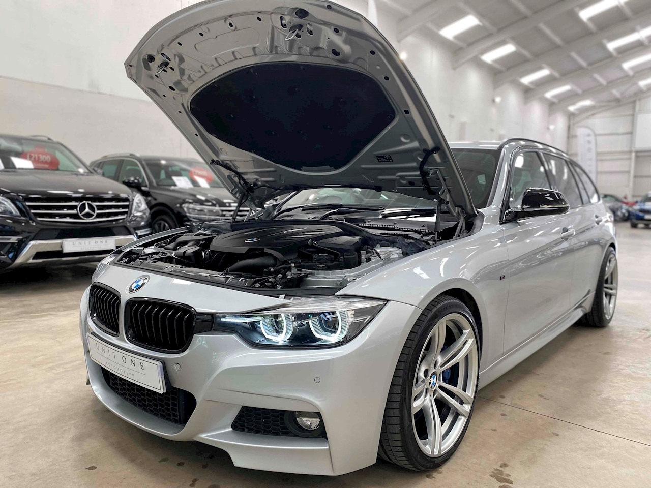 Used 2019 BMW 3.0 340i M Sport Shadow Edition Touring 5dr Petrol Auto ...