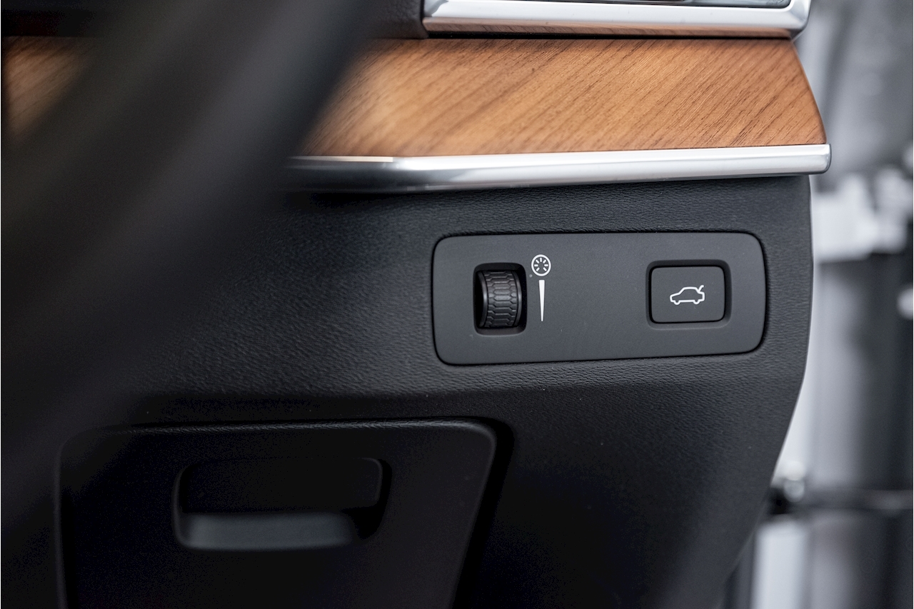 Used 2018 Volvo XC90 Inscription Pro For Sale (U86) | Scuderia Prestige