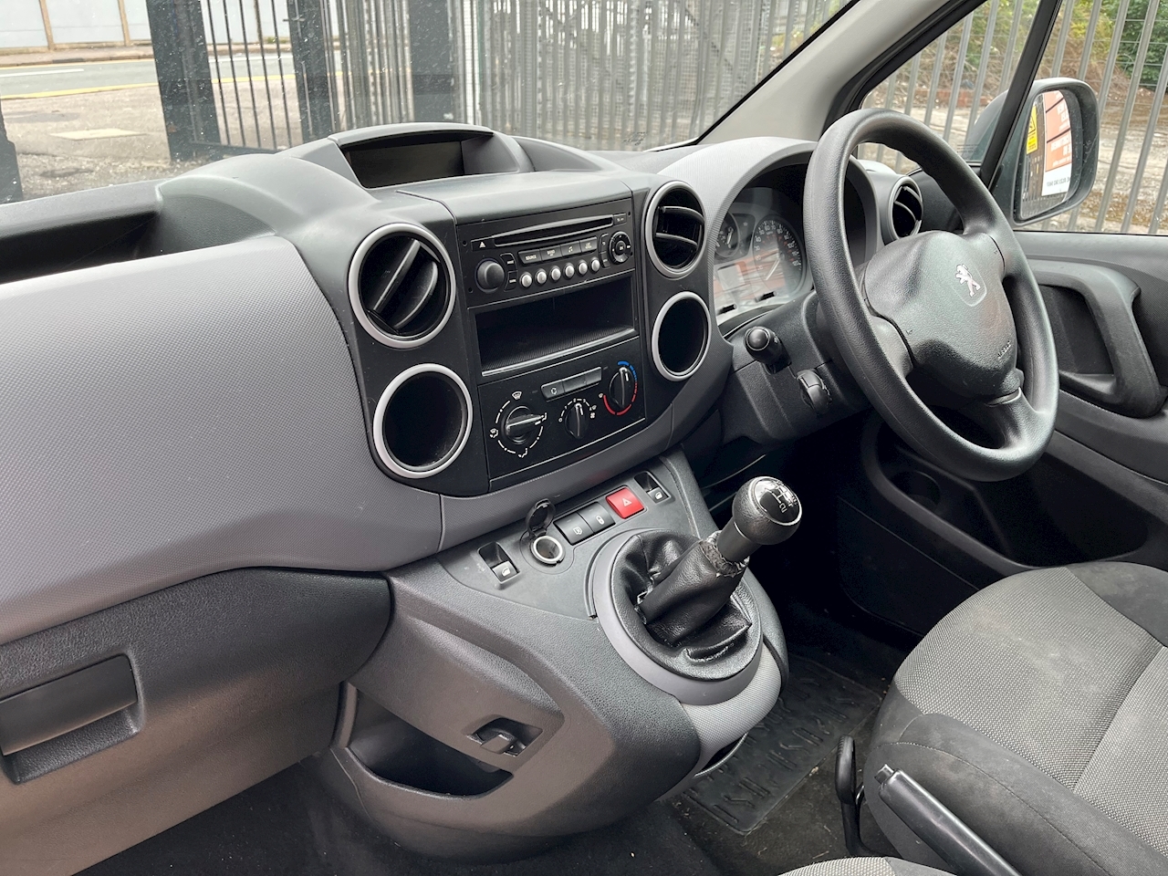 Used 2020 LDV V80 MAXUS V80 2.5D TIPPER (3500KG) For Sale in West ...