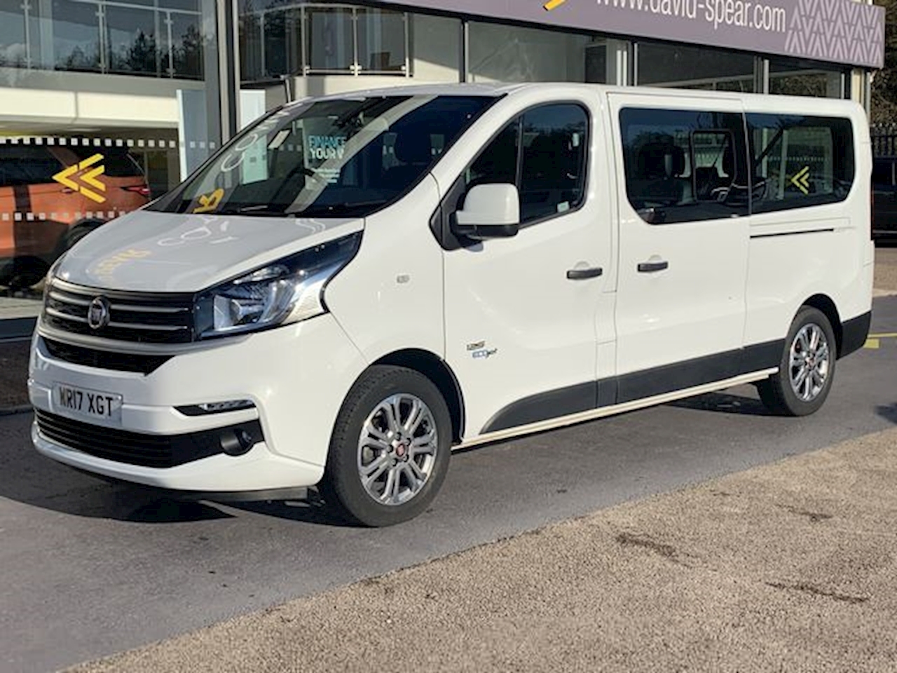 Used 2017 Fiat Talento 16V 125ps Sx Multijet Lwb L2 9 Seater Minibus ...