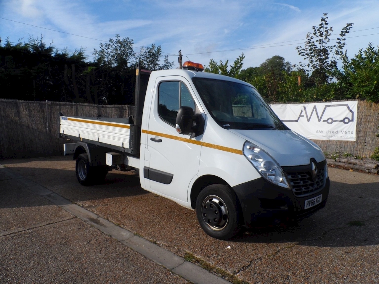 Used 2016 Renault Master Ml35 Business Dci L/R Tipper Drw For Sale (U22 ...