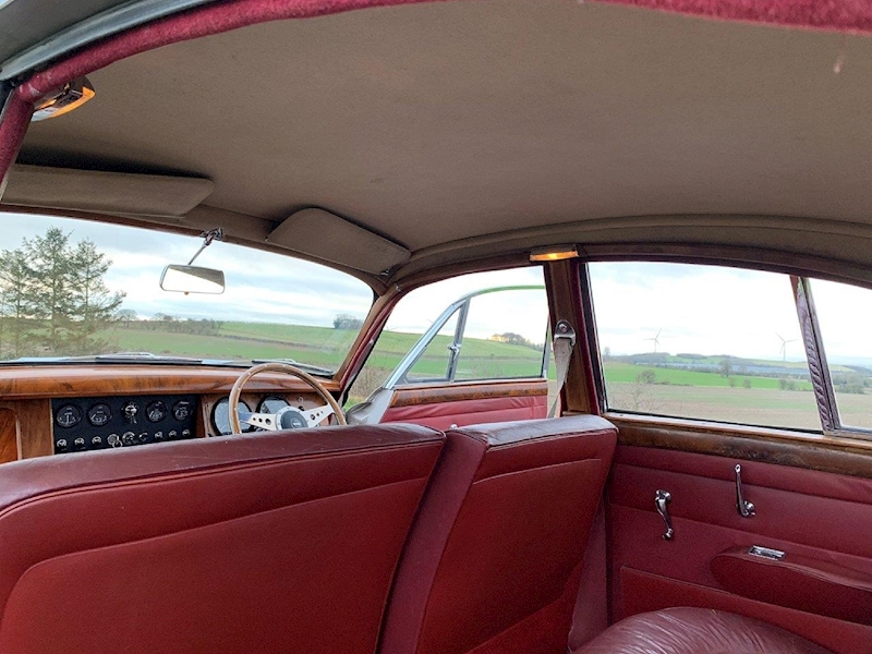 Used 1967 Daimler 250 V8 Daimler V8 For Sale in Newark (U2 ...