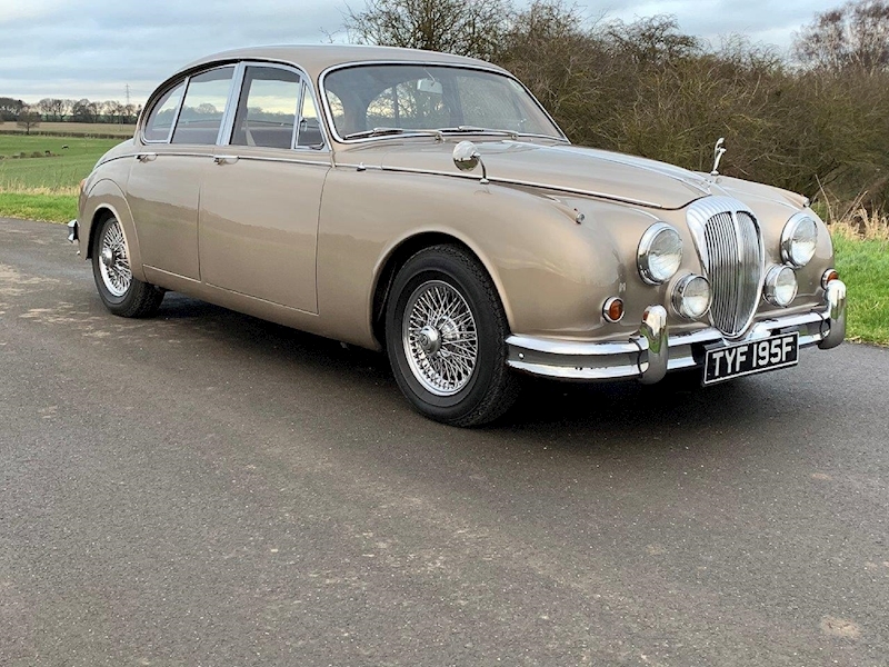 Used 1967 Daimler 250 V8 Daimler V8 For Sale in Newark (U2 ...