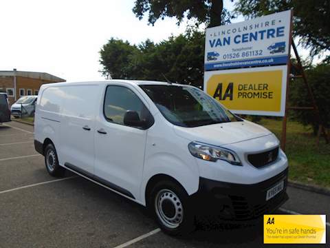 Quality Used Vans showroom | Lincolnshire Van Centre, based in North Kyme