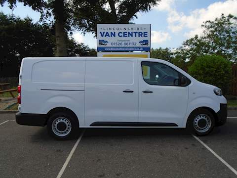 Quality Used Vans showroom | Lincolnshire Van Centre, based in North Kyme