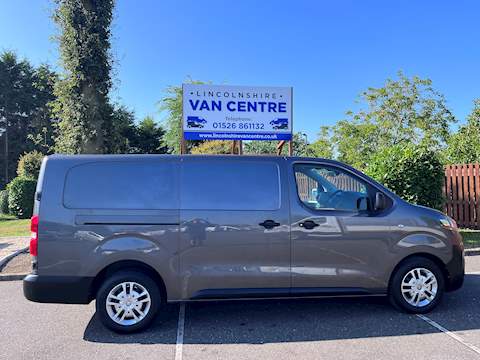 Quality Used Vans showroom | Lincolnshire Van Centre, based in North Kyme