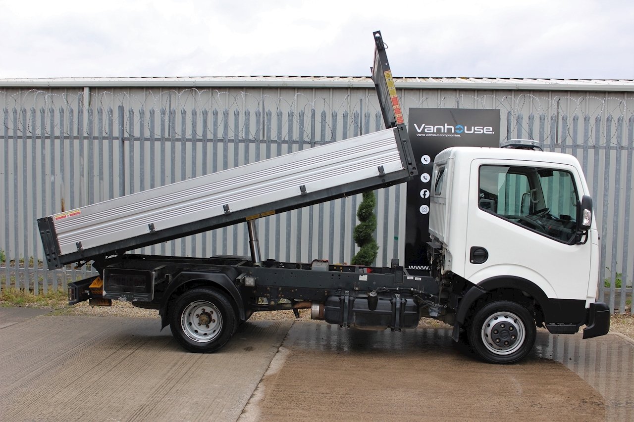 Used 2020 Nissan Nt400 Cabstar Dci 35.13 Tipper For Sale in North ...