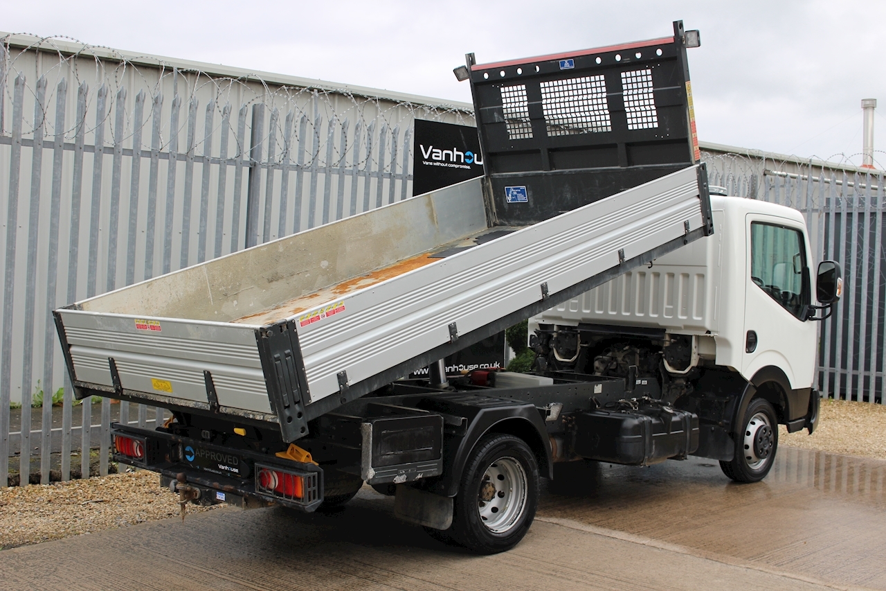 Used 2020 Nissan Nt400 Cabstar Dci 35.13 Tipper For Sale in North ...