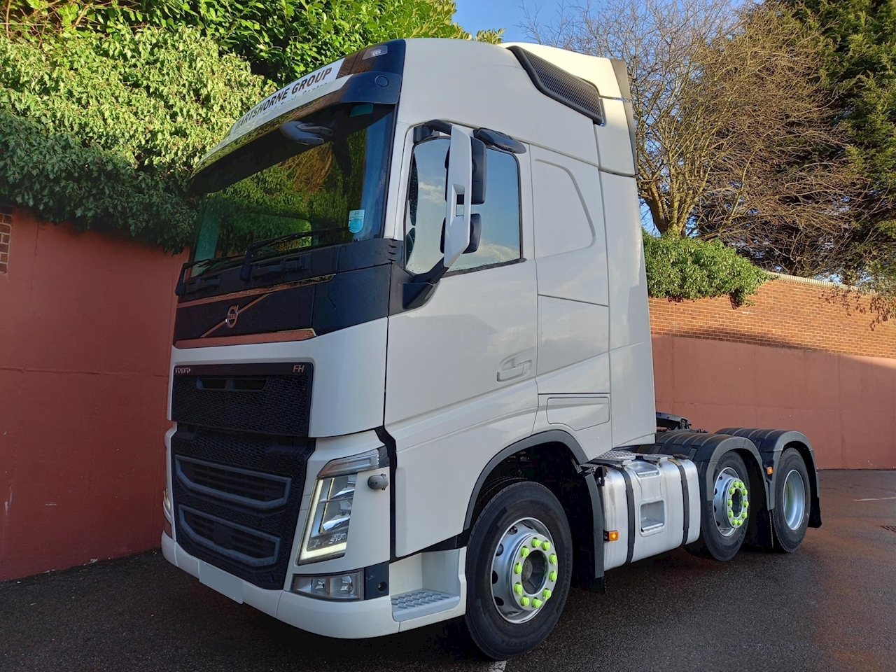 Used 2020 VOLVO FH 500bhp GLOBETROTTER 6X2 MID LIFT PUSHER For Sale in ...