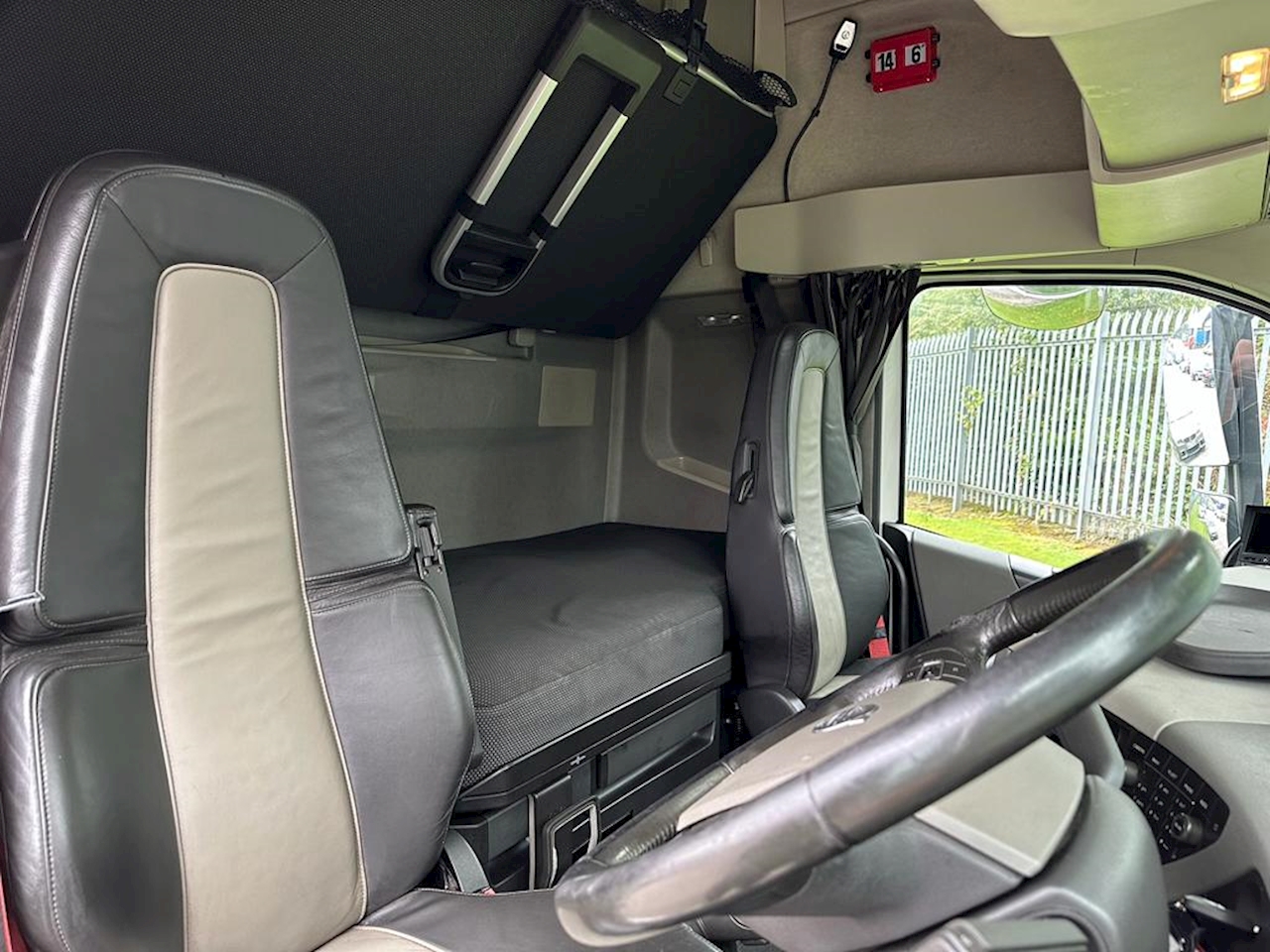 Used 2018 Volvo FH 500 GT XL 4.1M 6X2 * LEATHER * TWIN BUNKS * For Sale ...