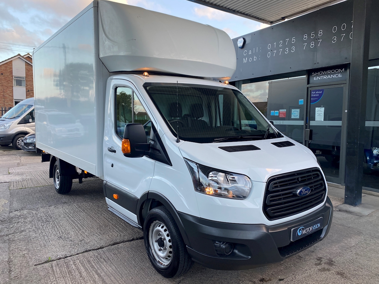 Used 2019 Ford Transit LUTON TAIL LIFT L4 For Sale (U760) | Motorvision