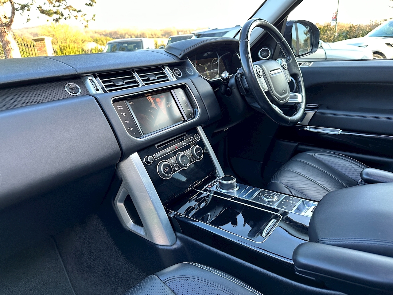 Used 2014 Land Rover Range Rover SD V8 Vogue SE For Sale in Kent (U83 ...
