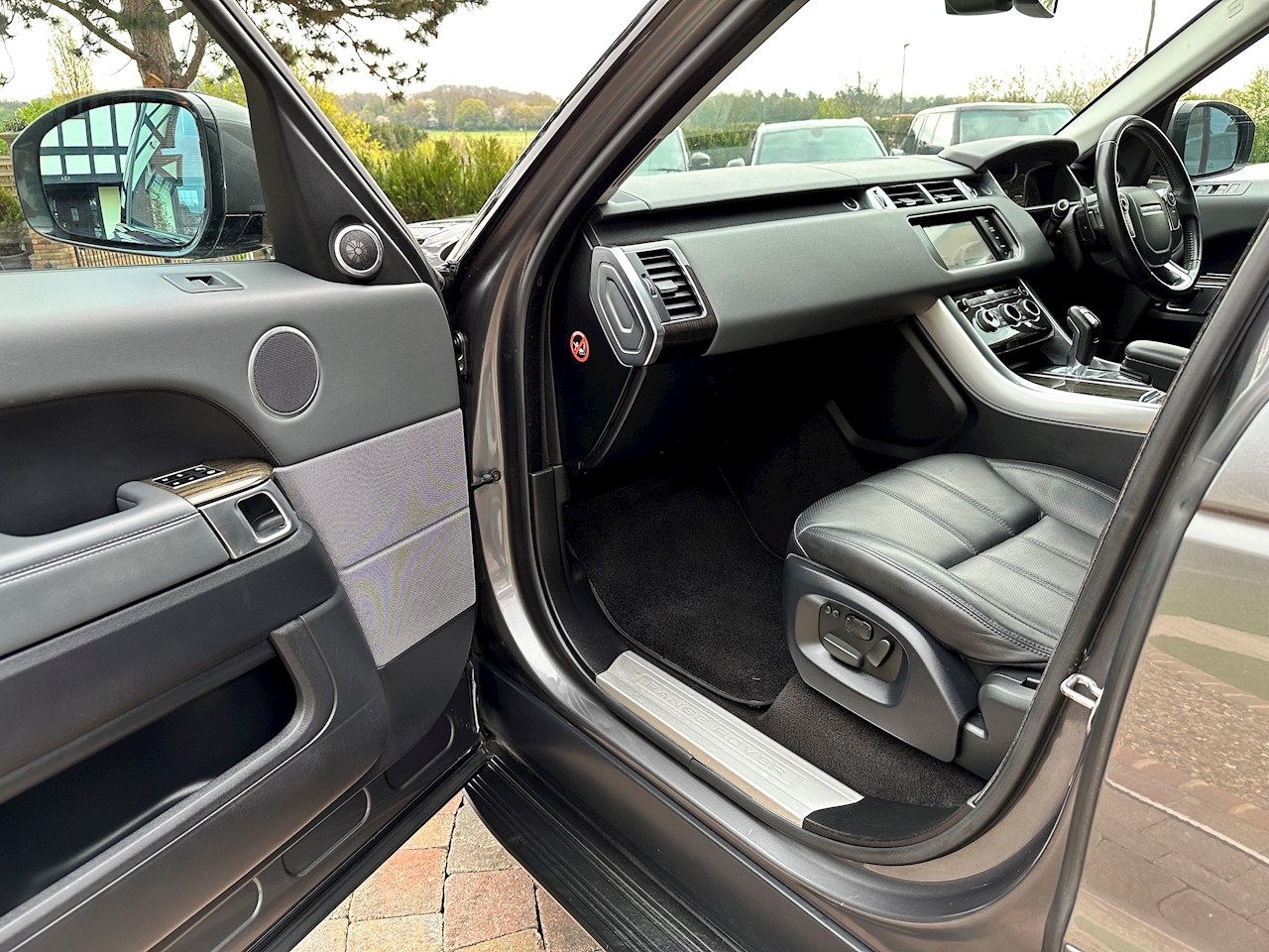 Used 2014 Land Rover Range Rover Sport SD V6 HSE For Sale in Kent (U98 ...