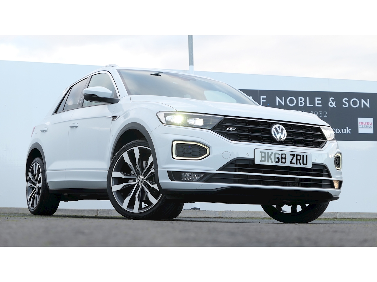 Used 2018 Volkswagen T-Roc TDI R-Line For Sale (U84) | A.F. Noble & Son